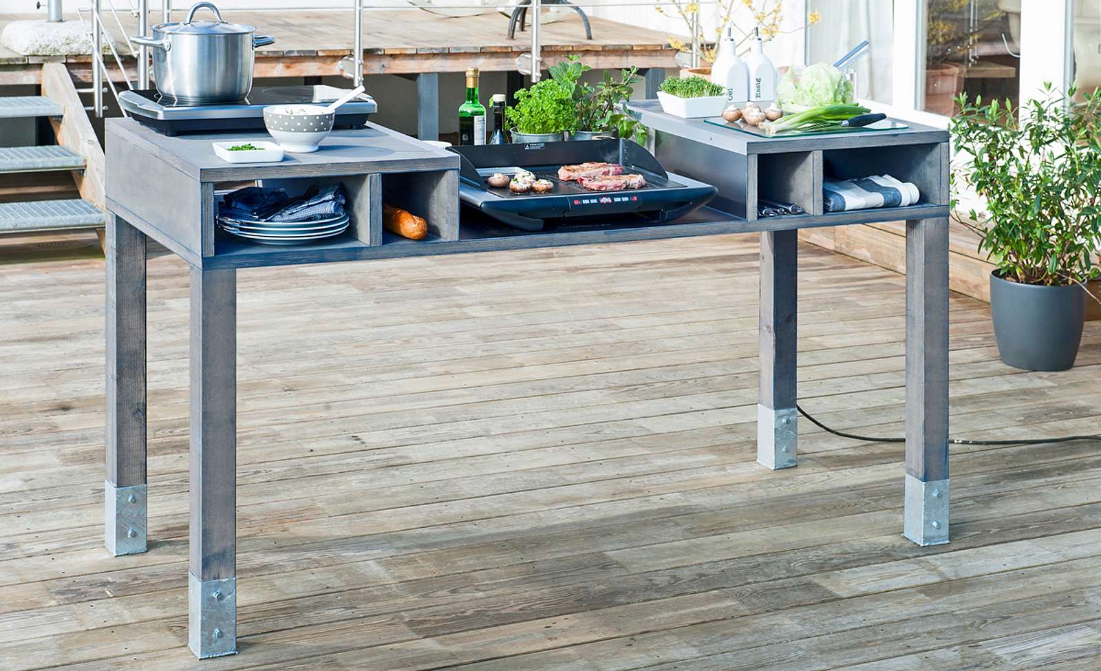Tisch Holz Kohle Grill