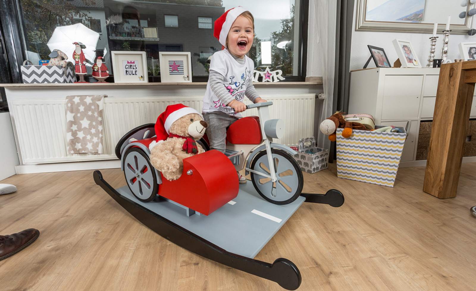 Schaukelpferd Als Motorrad